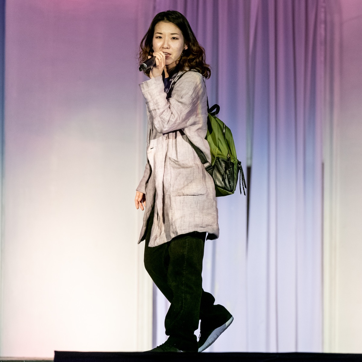 Vivian Moon - Los Angeles - at RAWartists.com